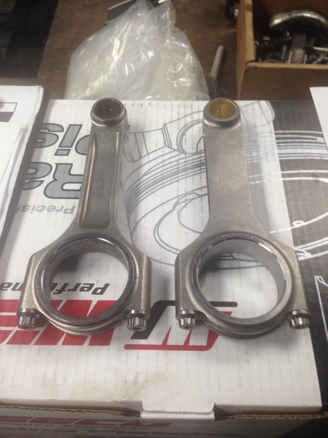 ARP 8740 or 2000 rod bolts | Ford Mustang Forums