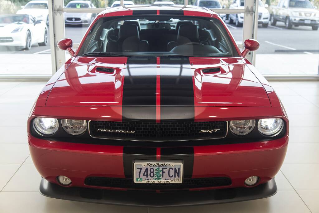 Redline Red Tri-Coat Pearl VS Tor Red? | Dodge Challenger Forum