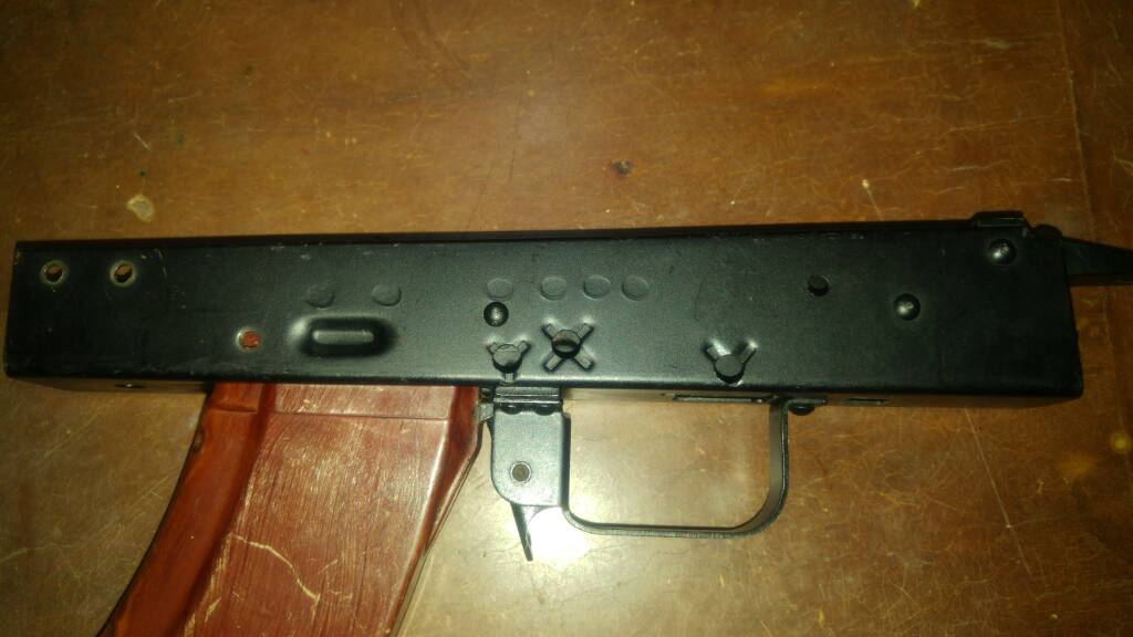 AKM receiver. What do I have it here? | AK Rifles