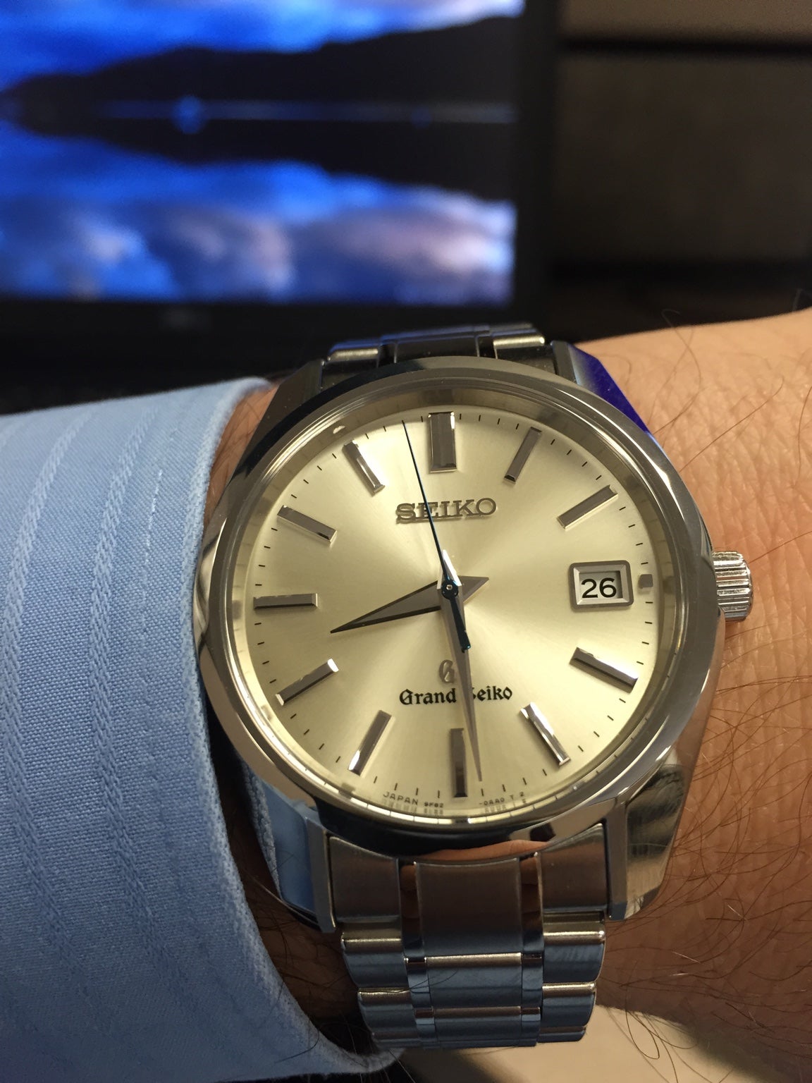 FP Journes' new quartz Elegante 48: Is it High-End; Is it a serious ...