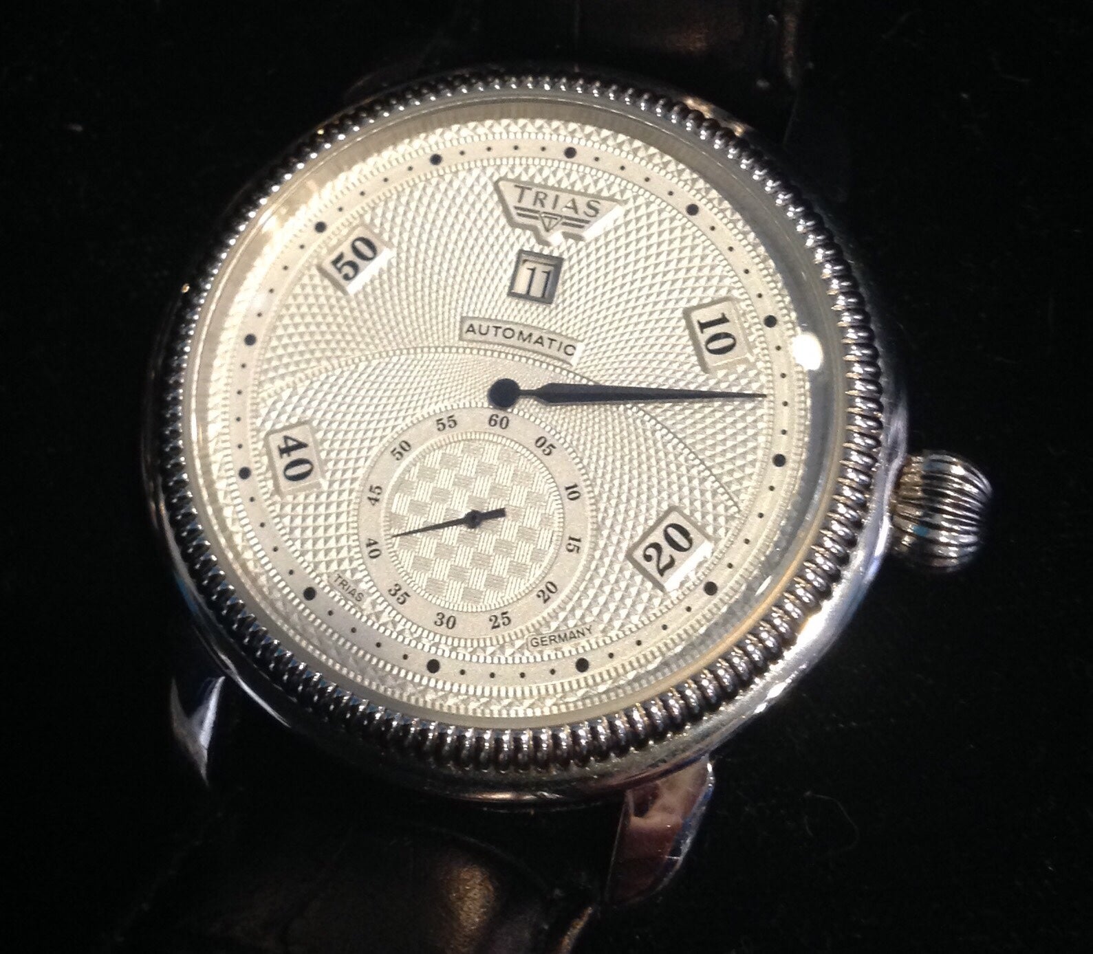 affordable jumping hour watch? | WatchUSeek Watch Forums