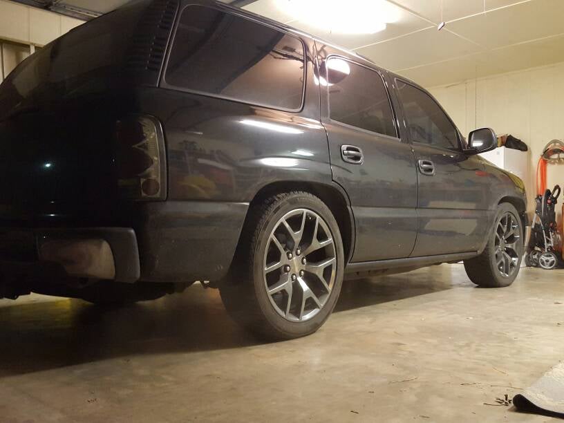 lowered NBS suv thread. | Page 7 | GMC Truck Forum