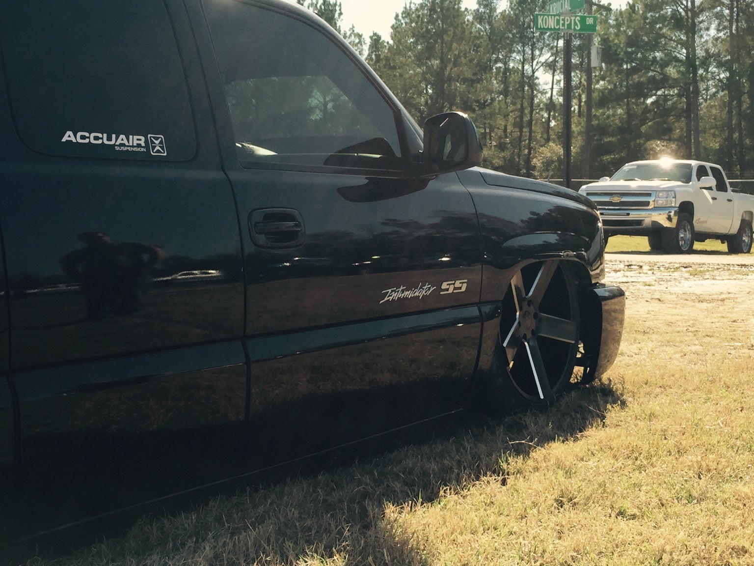 06 Intimidator SS Bagged Build | GMC Truck Forum