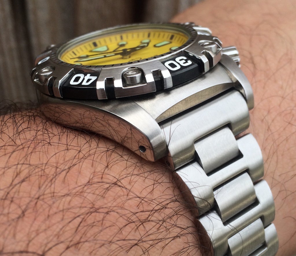 Divers with Power Reserve Indicators | WatchUSeek Watch Forums