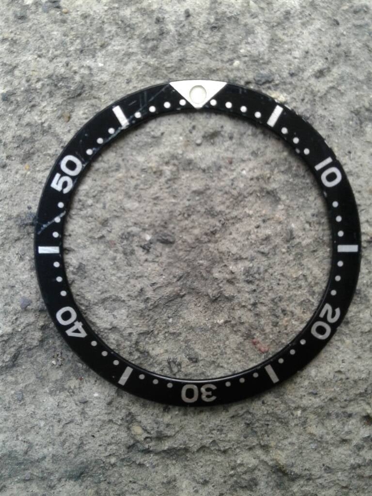 SOLD FS: Vintage Seiko Original Divers Bezel Insert for 6309,6105 etc ...