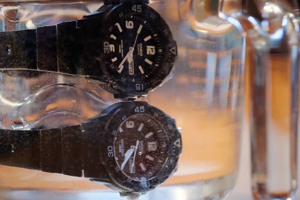 liquid filled watch | WatchUSeek Watch Forums
