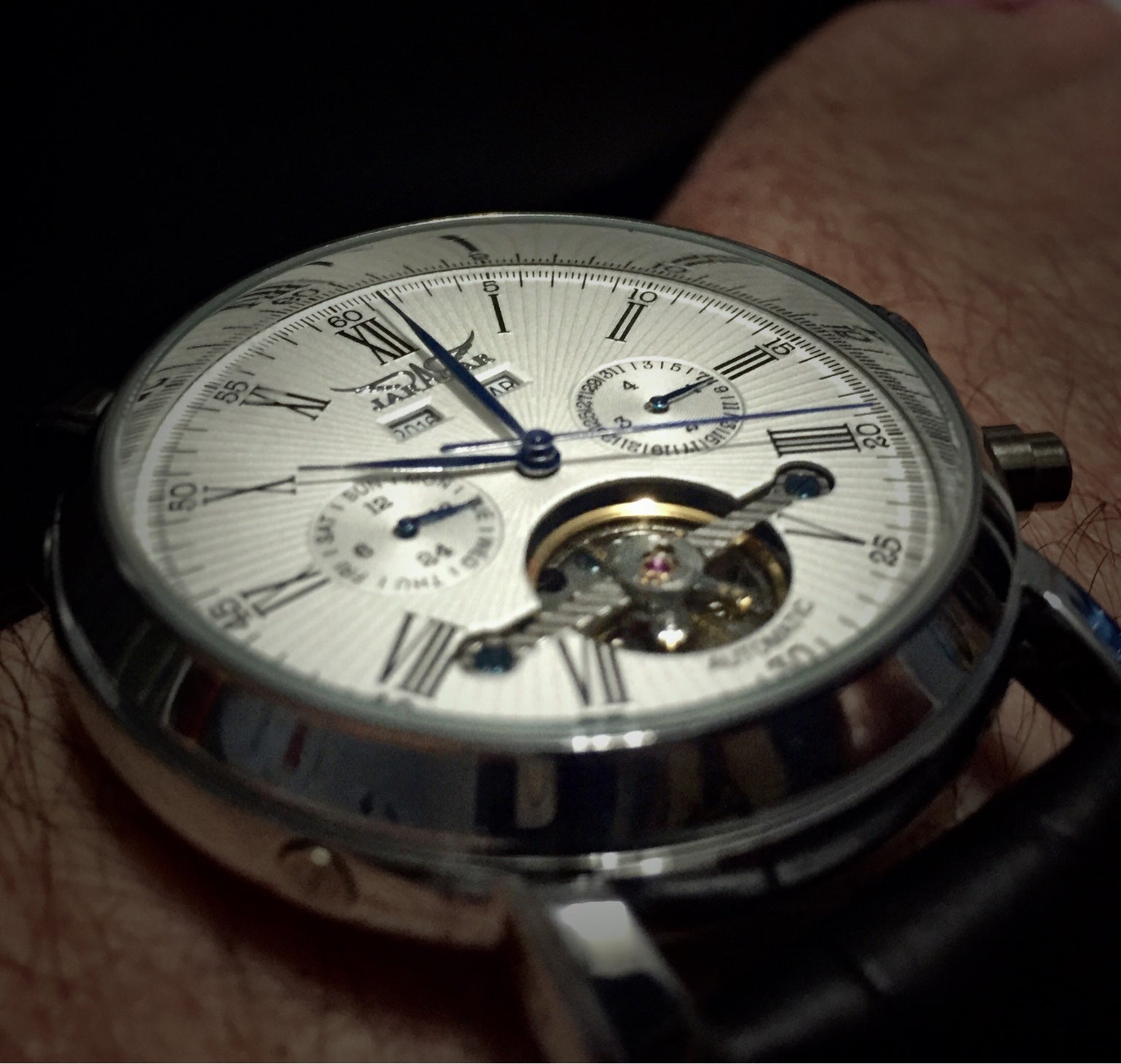 Anyone know engine in this watch? Movement | WatchUSeek Watch Forums