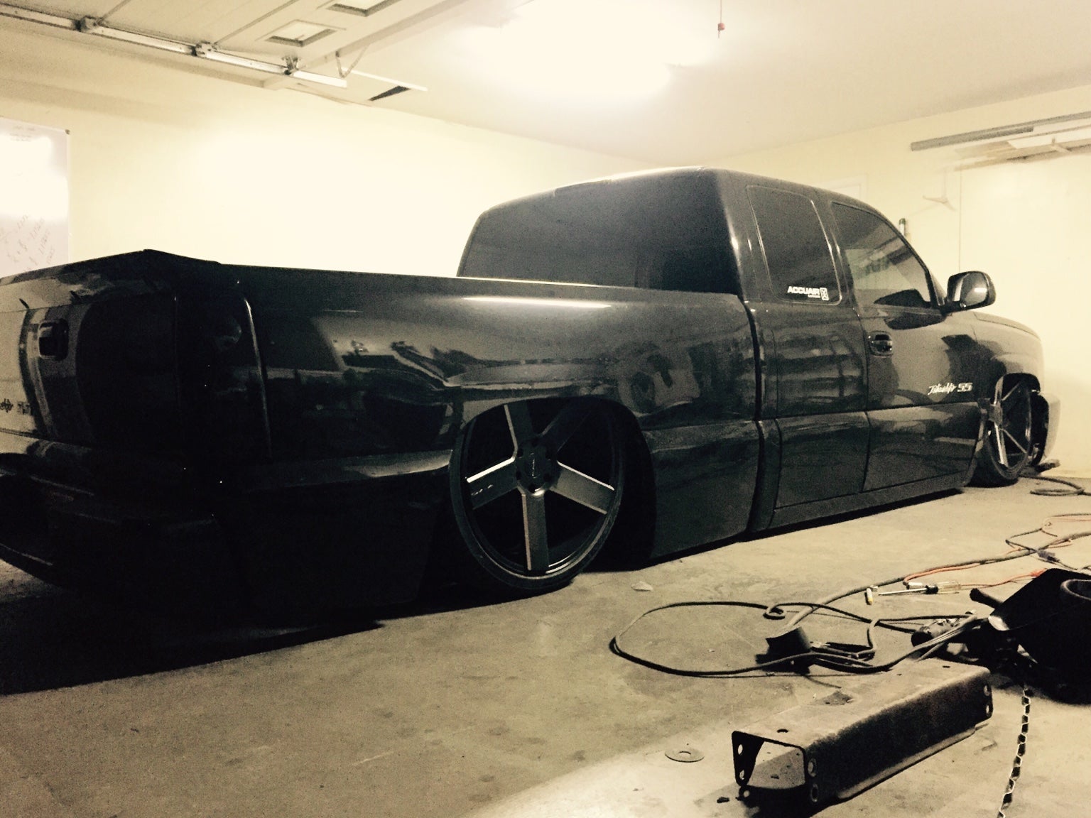 06 Intimidator SS Bagged Build | Page 2 | GMC Truck Forum