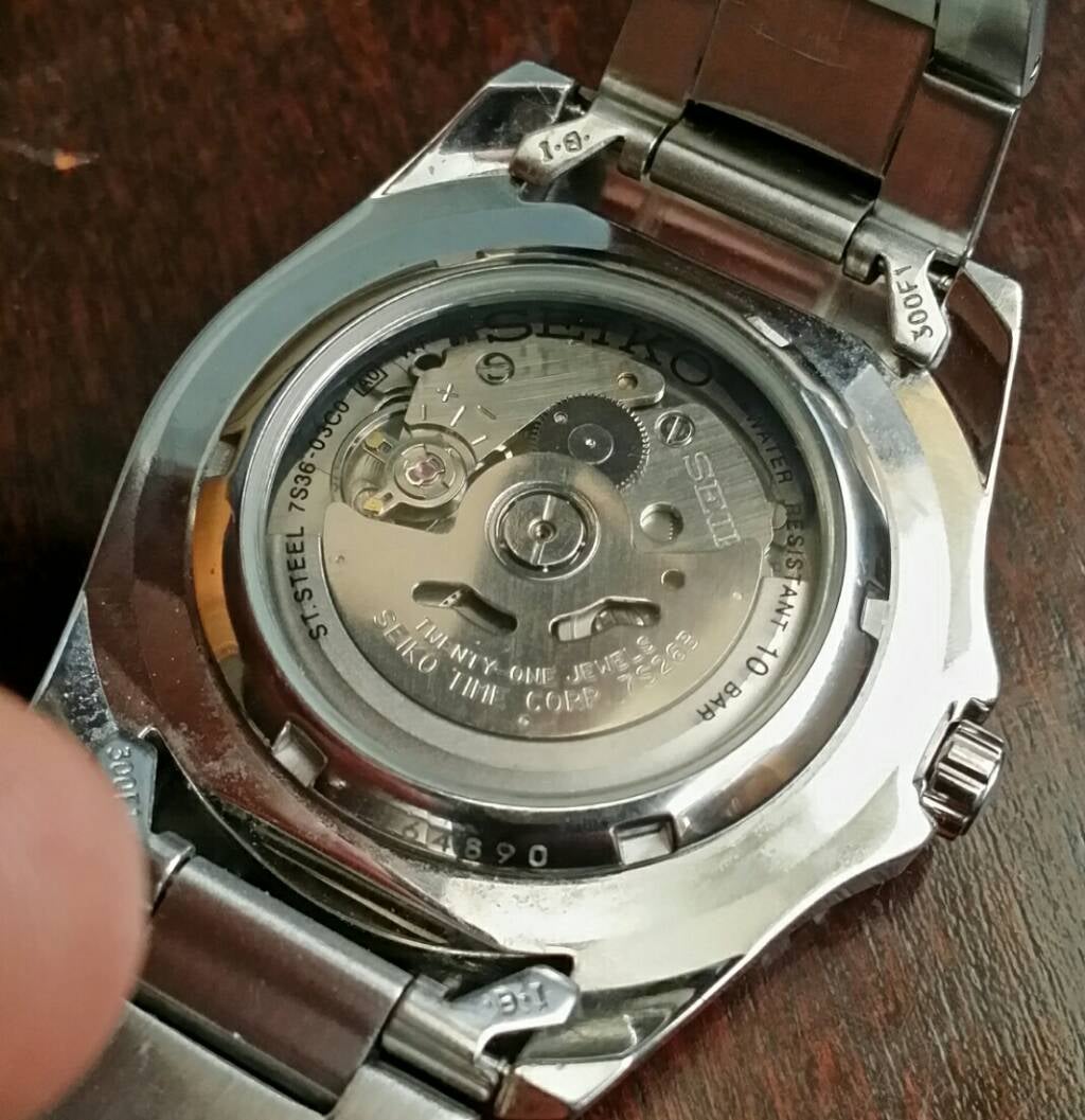 Identifying seiko watch. | WatchUSeek Watch Forums
