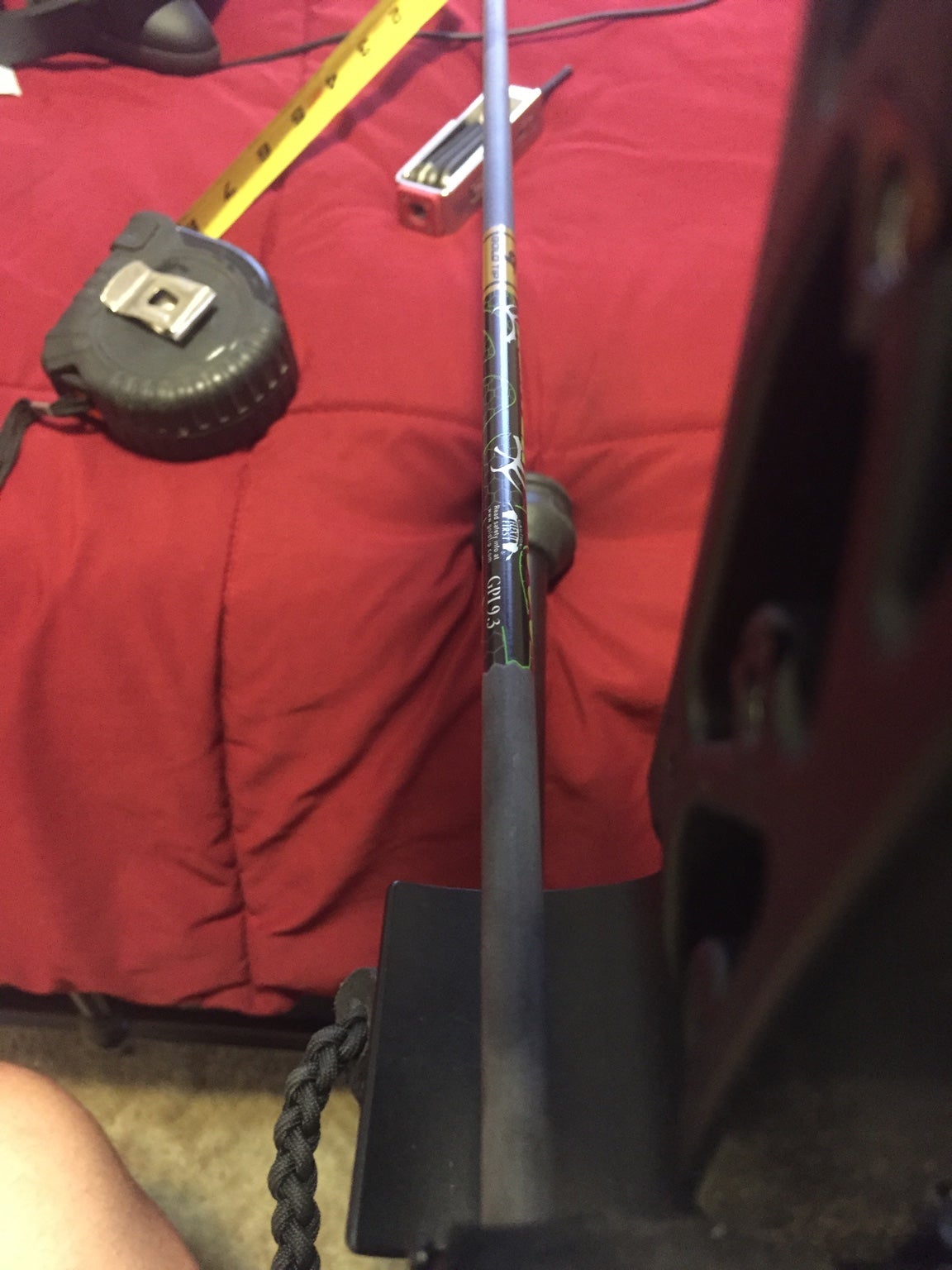 Center shot is correct, arrow pointing left of stab? | Archery Talk Forum