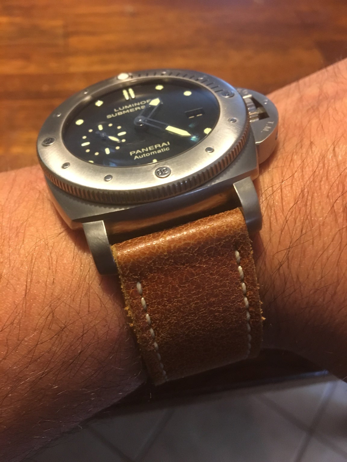 PAM 305 and straps | WatchUSeek Watch Forums