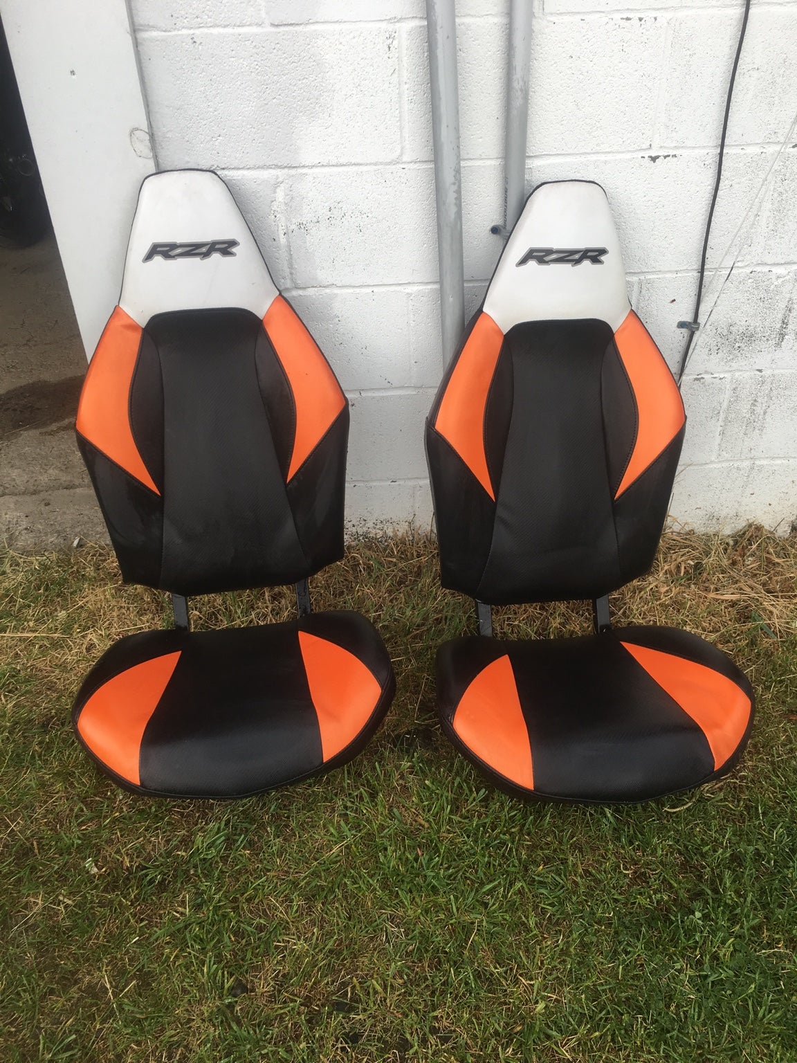 Orange and white Rzr 800 seats | Polaris RZR Forum - RZR Forums.net
