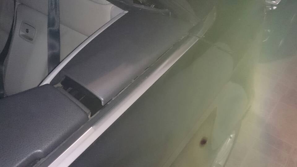 Flap Stuck Open on Convertible Top | Volkswagen Eos Forum