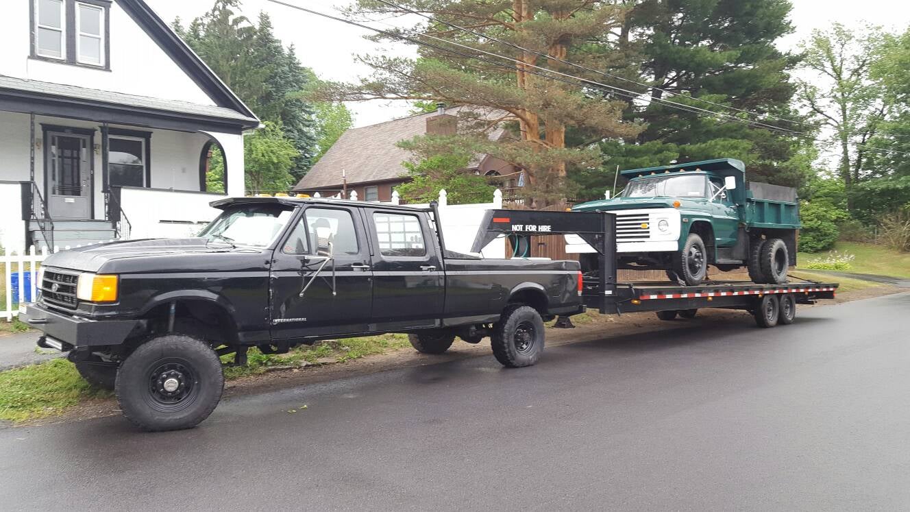 DT360 into 1991 F350 | The Diesel Garage