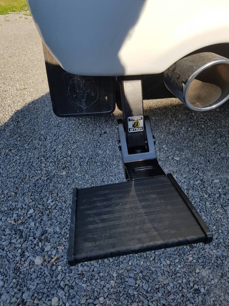 Mopar hide-away tailgate step | RAM 1500 Diesel Forum