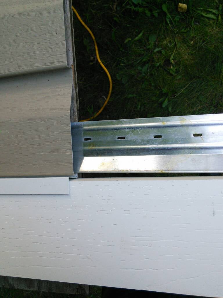 Starter Strip, Flashing, & Watertable Starting Point | DIY Home ...