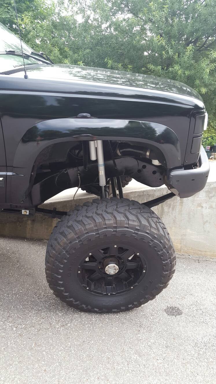 Leaf spring sliders, what material? | Pirate 4x4