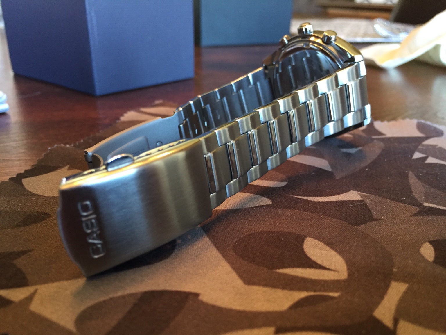 FS: Casio 'Speedmaster' EF503D White/Silver dial - EF-503D-7AVDF ...