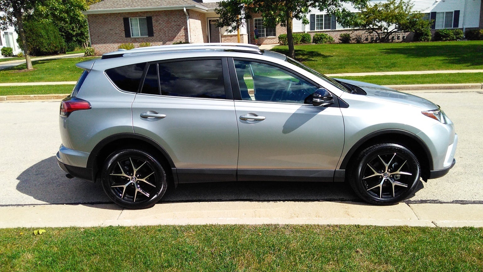'16 RAV4 SE window tint | Toyota RAV4 Forums