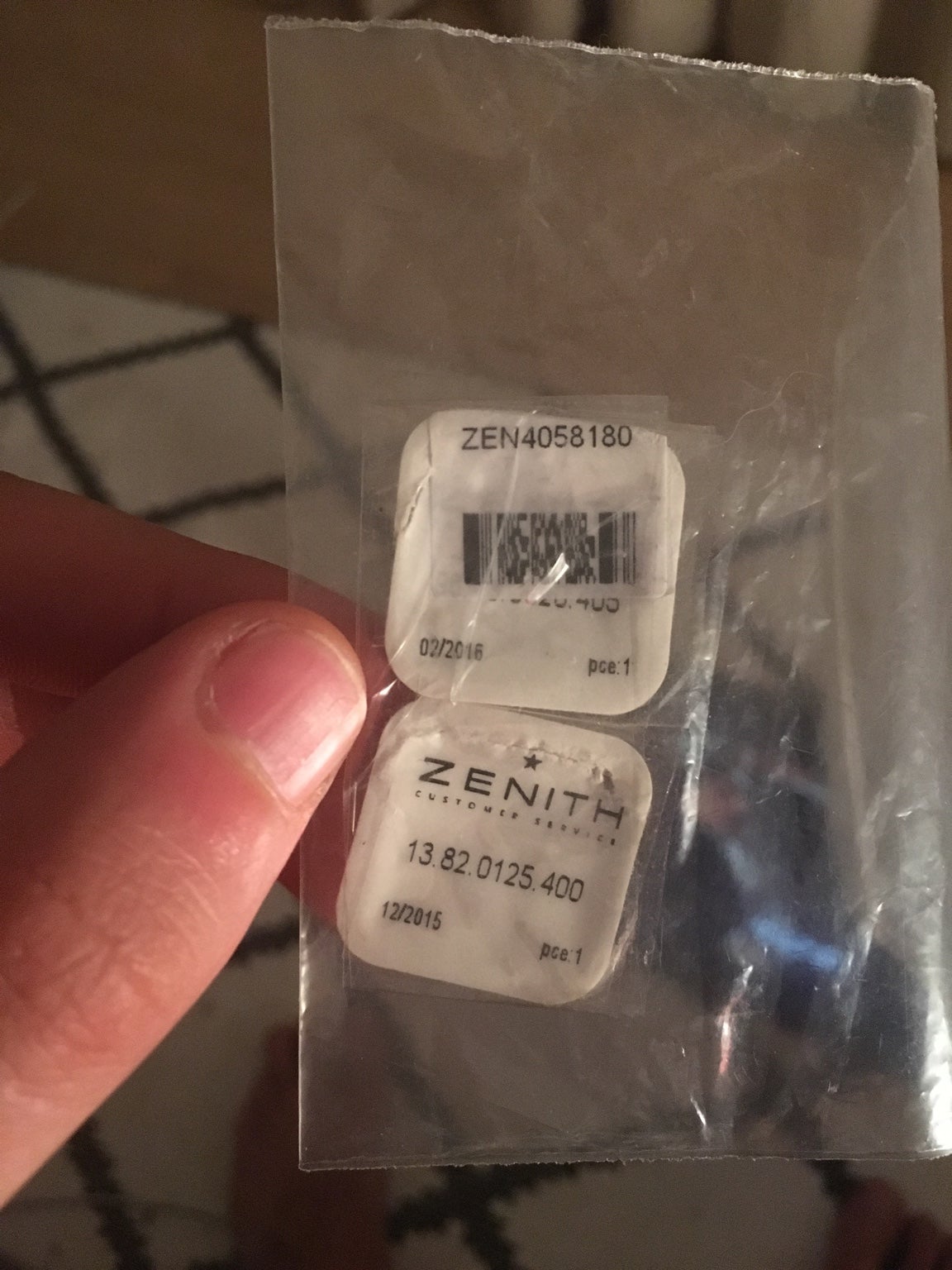 Need some help identifying a broken Zenith Rainbow Flyback 405 part ...