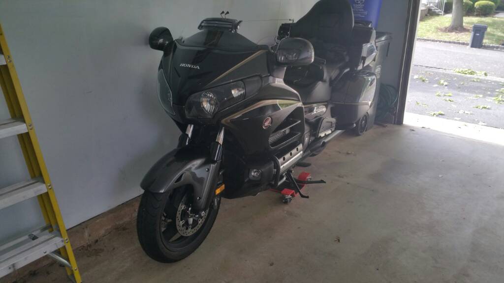 What is the best goldwing center stand dolly | Steve Saunders Goldwing ...