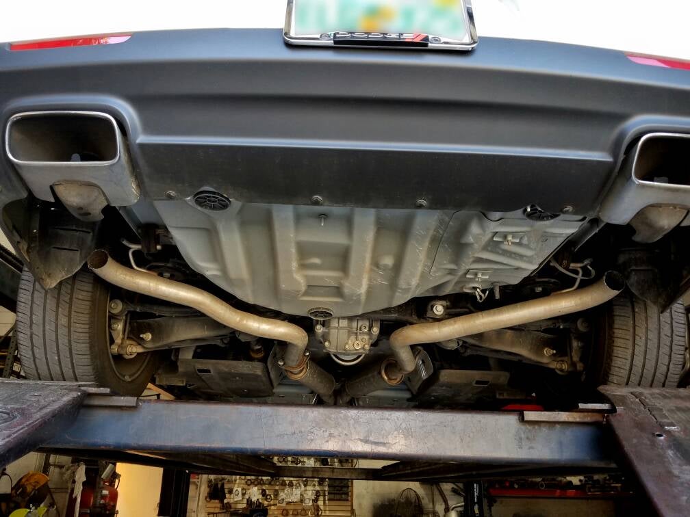Dodge challenger factory Resonator replacement by straight pipes ...