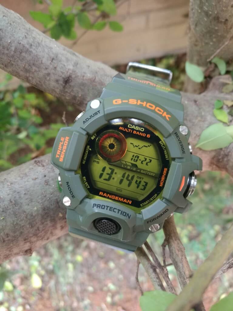 GW-9400 White or Black Display? Which one is better? | WatchUSeek Watch ...