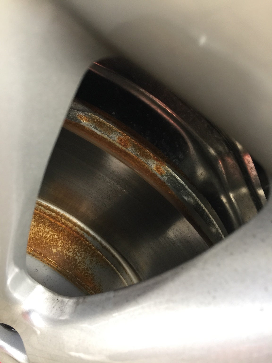 Hubs rusted - advice please | Baby BMW Forum