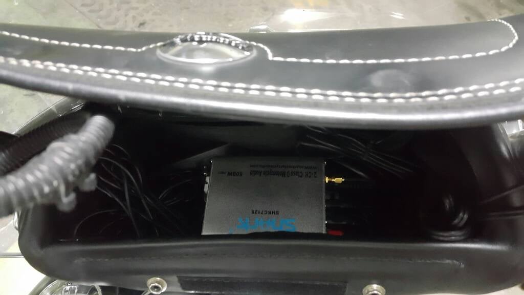 Loud bluetooth audio speakers | Indian Motorcycle Forum