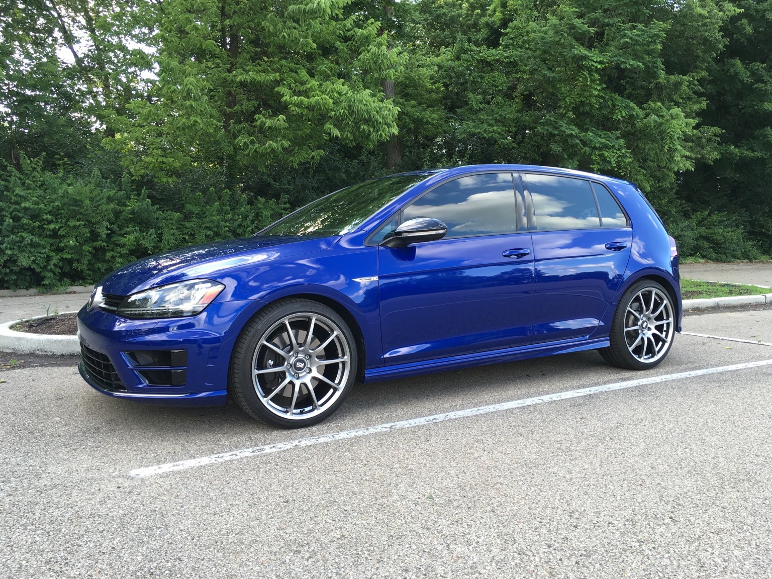 Neuspeed 19x8.5 RSE102 hyper black or bronze | VW Vortex - Volkswagen Forum