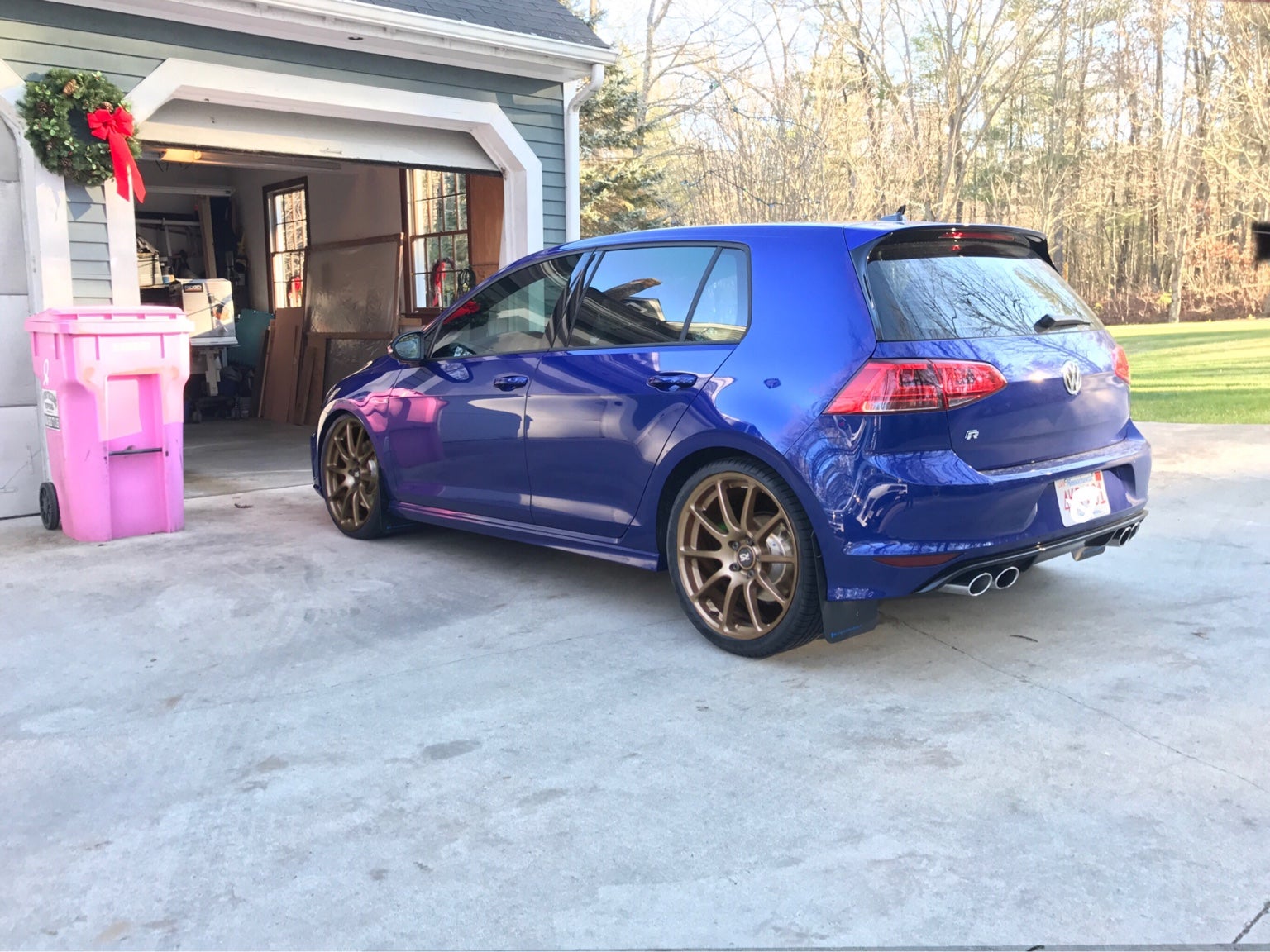 Neuspeed 19x8.5 RSE102 hyper black or bronze | VW Vortex - Volkswagen Forum