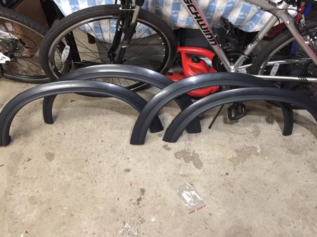 R-design fender flares retrofit | SwedeSpeed - Volvo Performance Forum