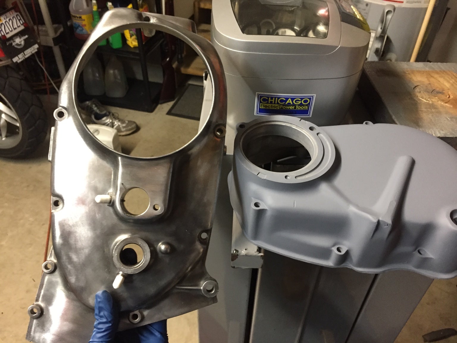 Engine side cover painting | Honda Twins