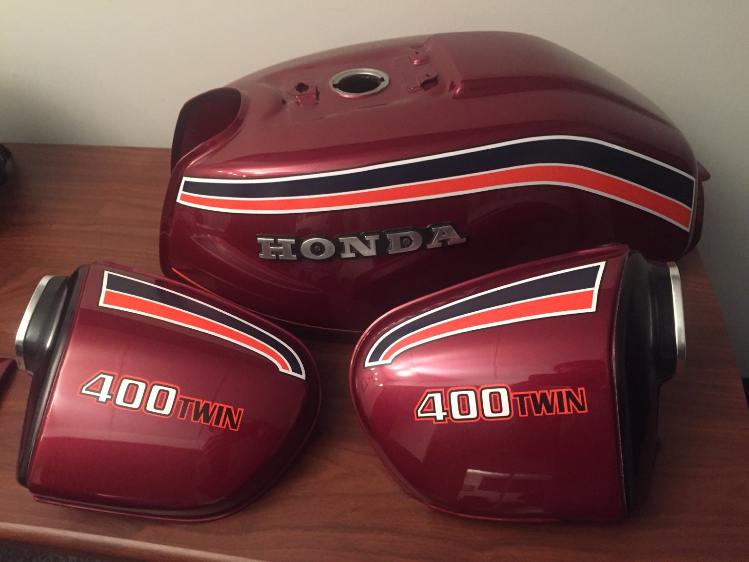 Light Ruby Red please | Honda Twins