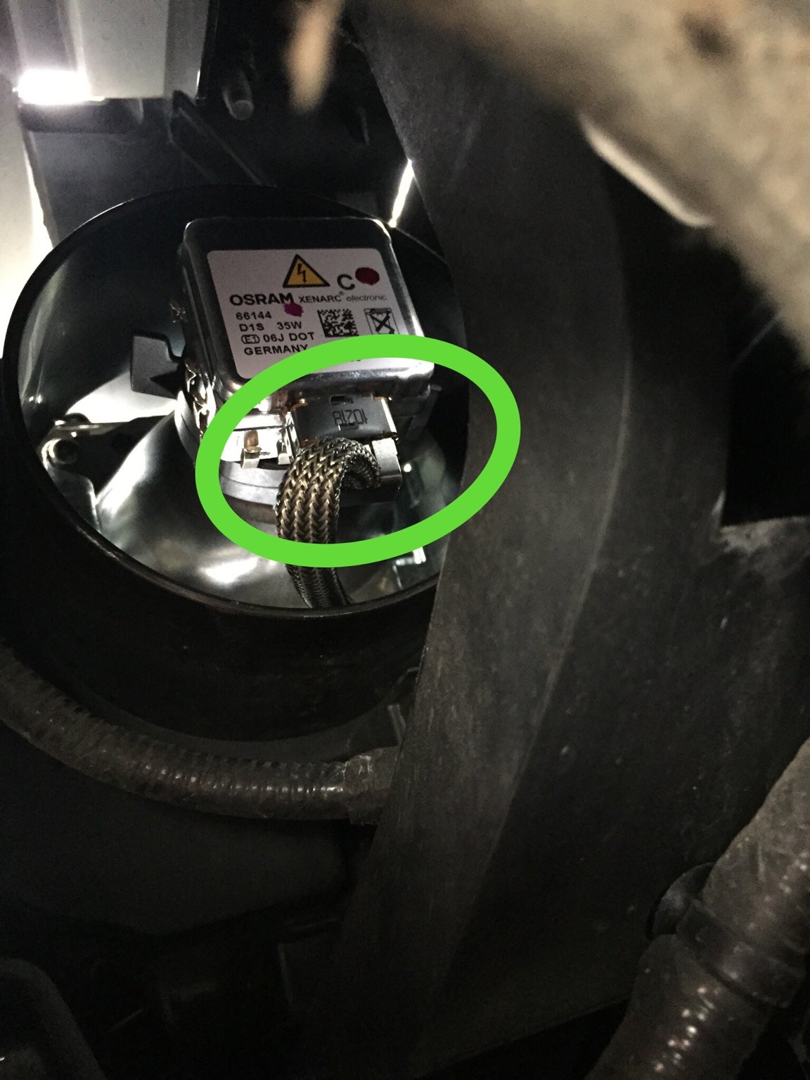 Passenger side low beam flashes like a strobe light then goes weird ...