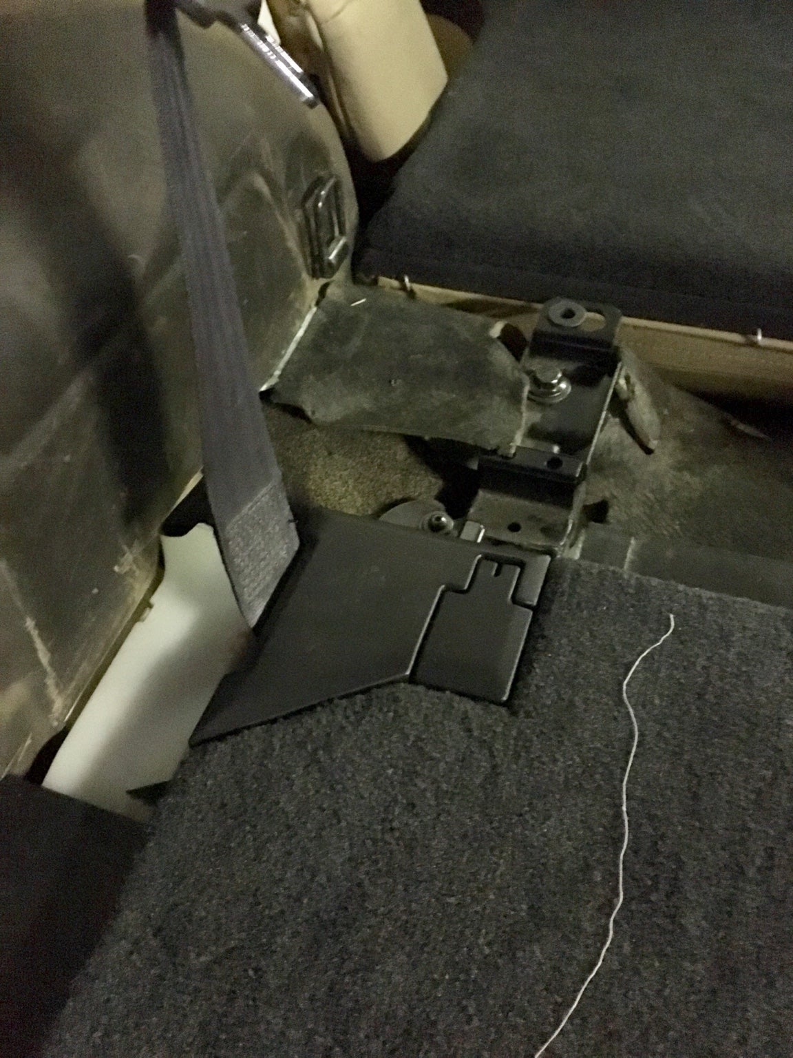 How To: Third Row Seat Install: 01-07 v70/xc70 | SwedeSpeed - Volvo ...