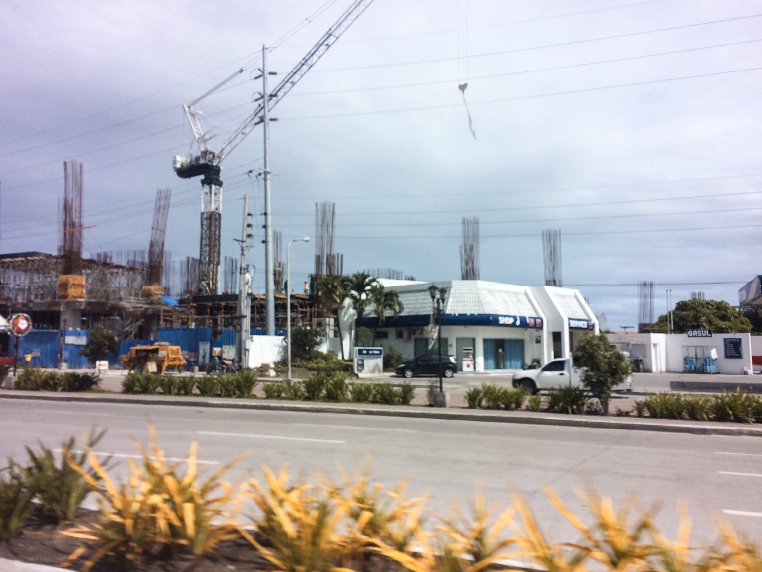 ILOÍLO | SM Strata [18Fx2|ofc|u/c] | Page 2 | SkyscraperCity Forum