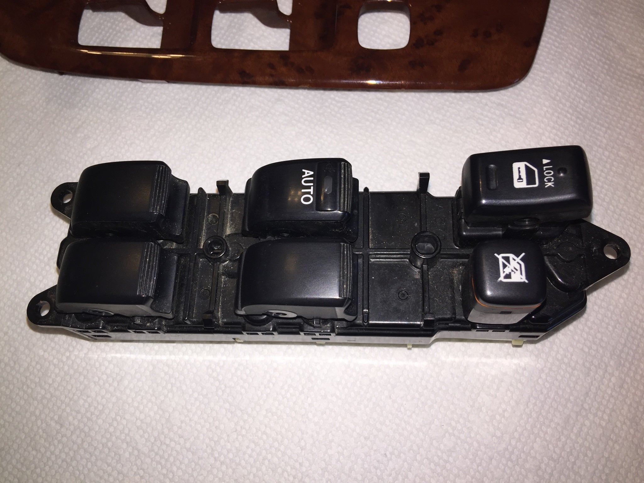 Rear passenger window issues | Toyota Nation Forum