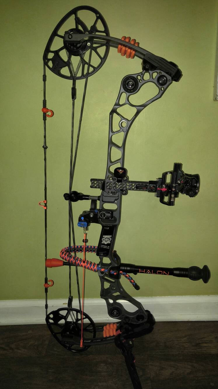 Halon 32 stone string pics | Archery Talk Forum