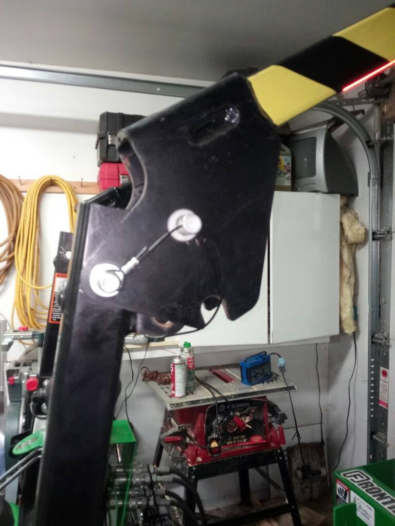 1025R Height from Ground to the Top of the ROPS | Green Tractor Talk
