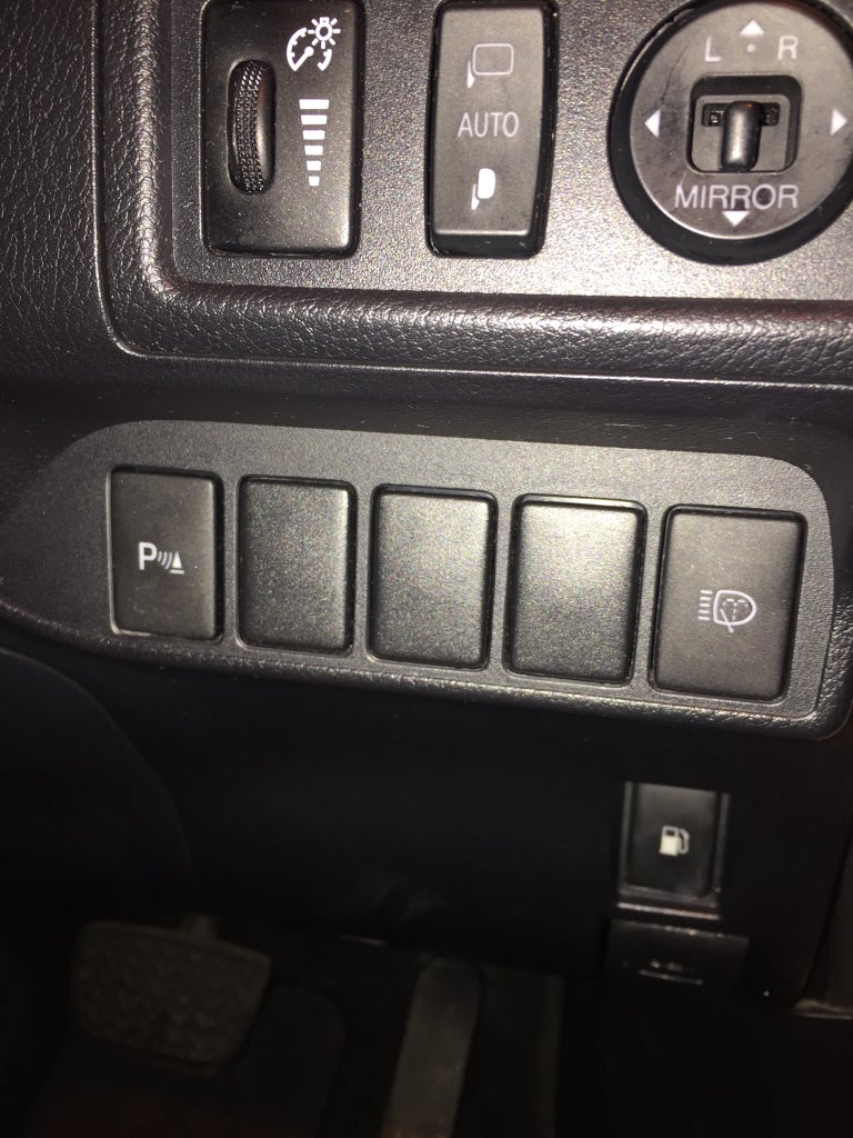 Does this CT 200h really have Lexus Pre-Collision System? | Lexus ...