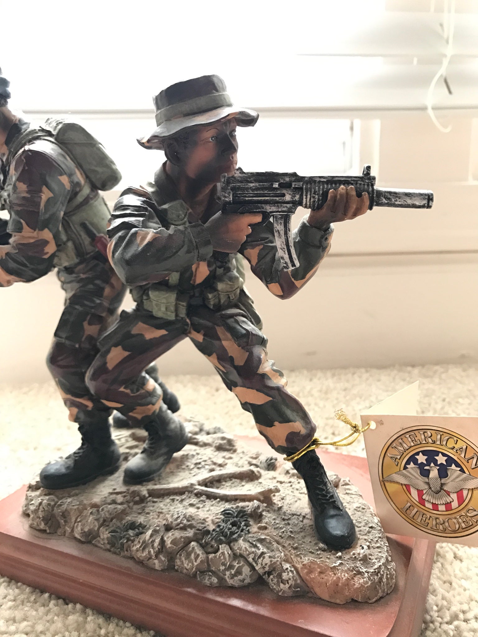 '80s SWAT guy with MP5 statue - cool antique store find! | Page 3 ...