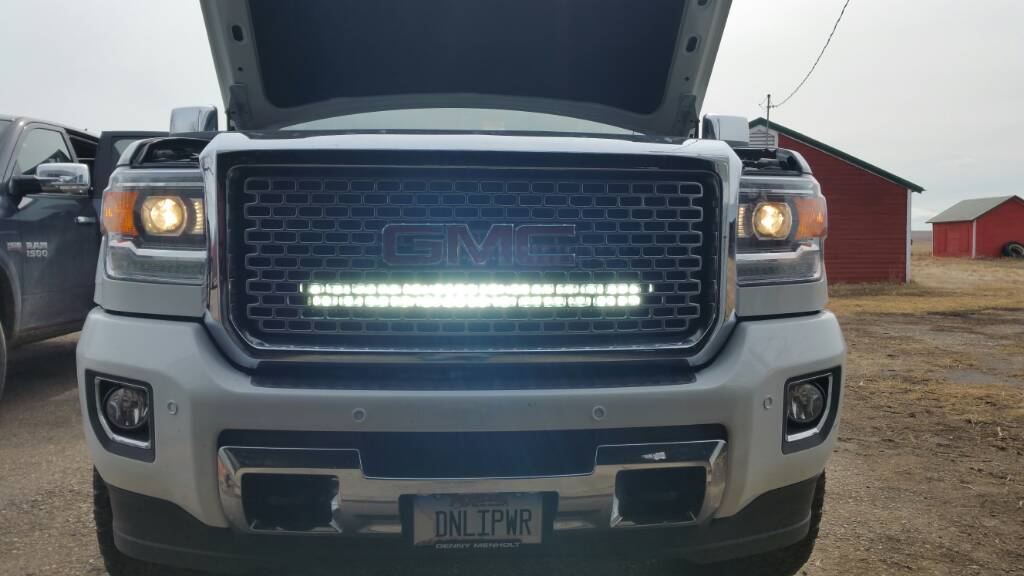 Anybody have a small light bar installed? | Dodge Durango Forum