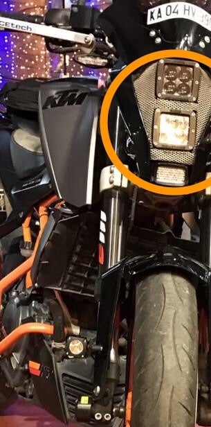 Powertronic 3.0 - Quick shifter - Duke 390 - short review | KTM Duke ...