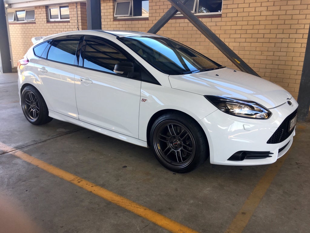 Official Focus ST Wheel and Tire Fitment Picture Thread - Add your ...