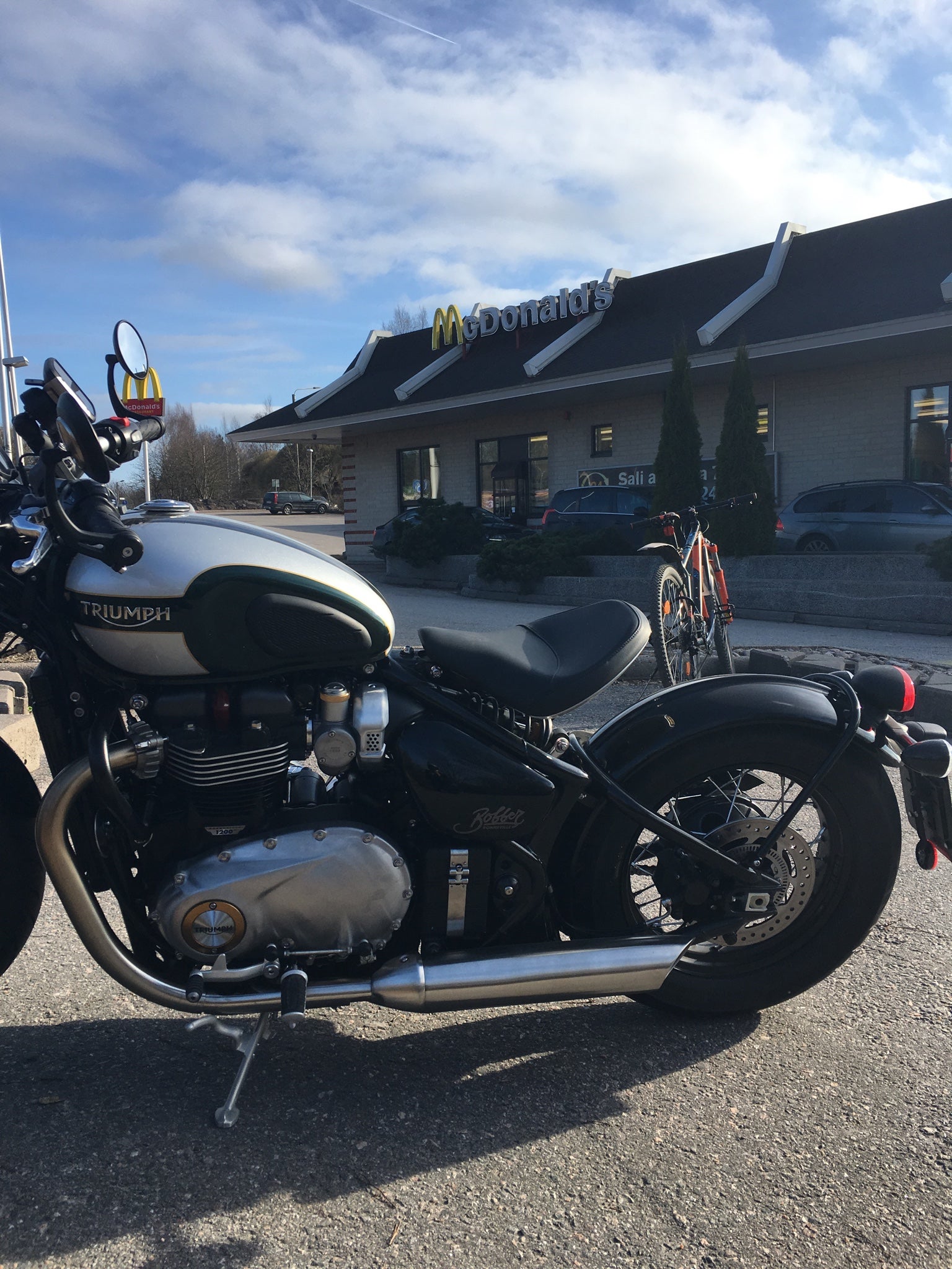 Competition Green Bobber Owners Picture Thread | Triumph Bobber Forum