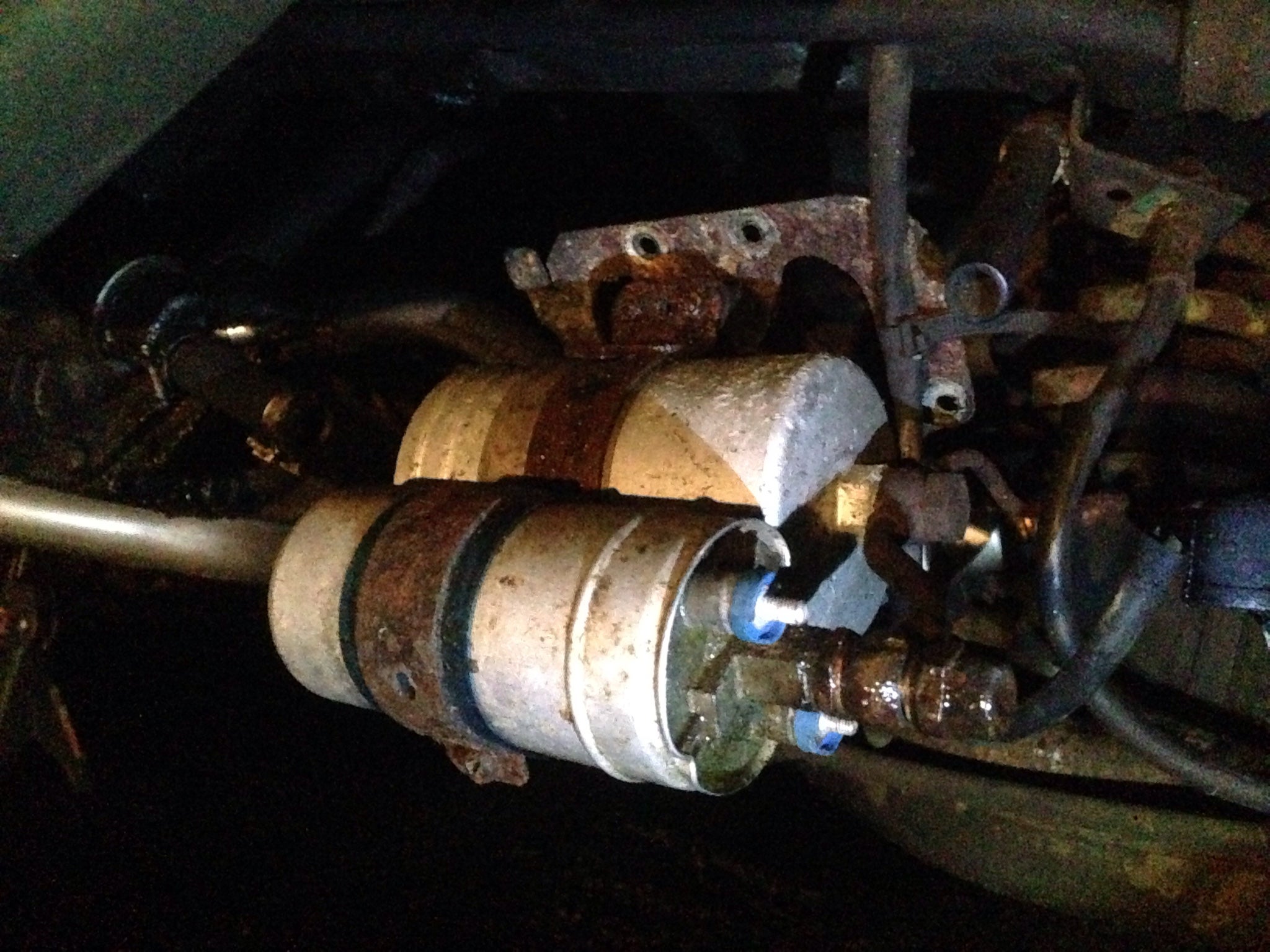 W126 Fuel Hose Refresh | Mercedes-Benz Forum