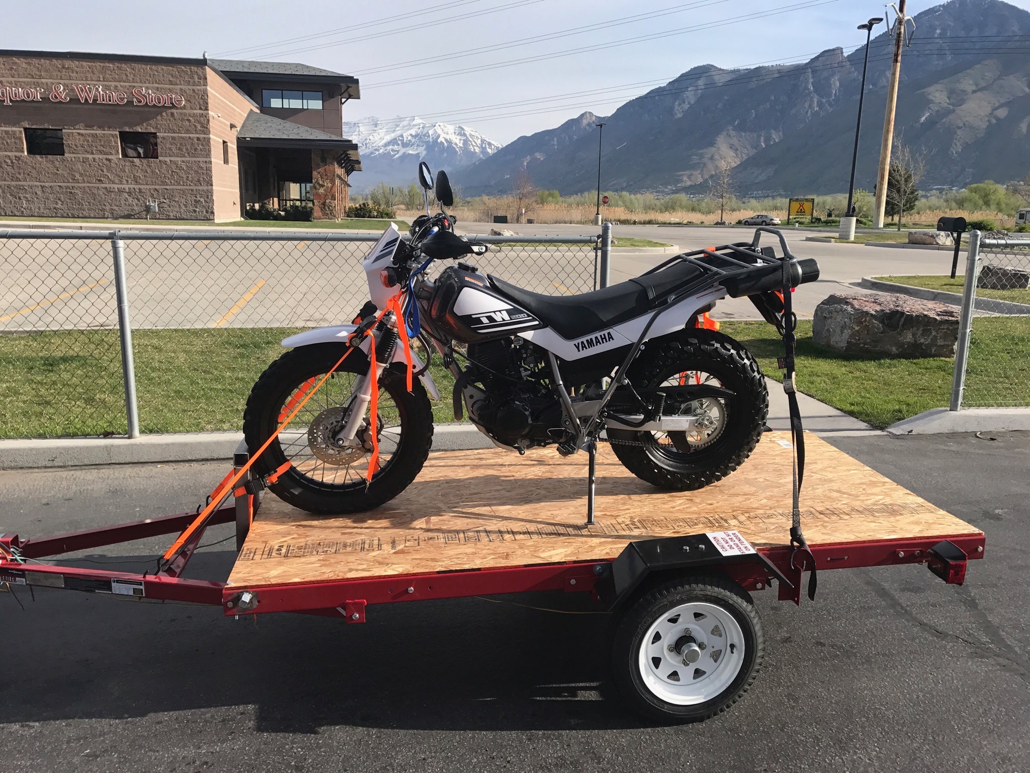 Any tall riders on a TW200? | TW200 Forum