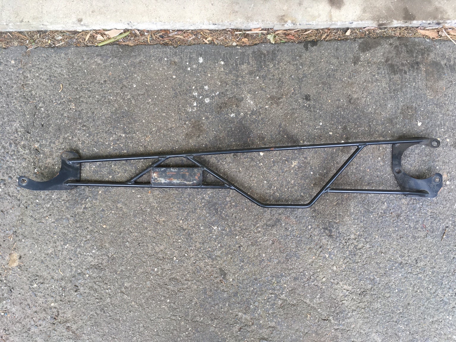 IPD Strut Tower Brace for 850/x70 (P80) | SwedeSpeed - Volvo ...