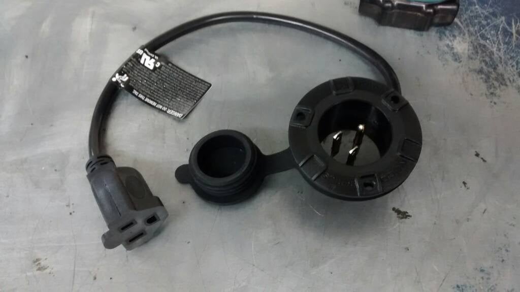 Block heater plug mount | Diesel Place